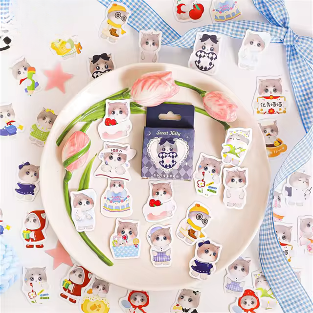 Cajita de 45 stickers " Sweet Kitty " – Bitácoras Papelería